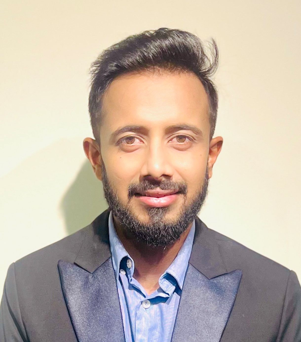 Our Team | UniHawk Study Abroad Services | Educational Consultants ...